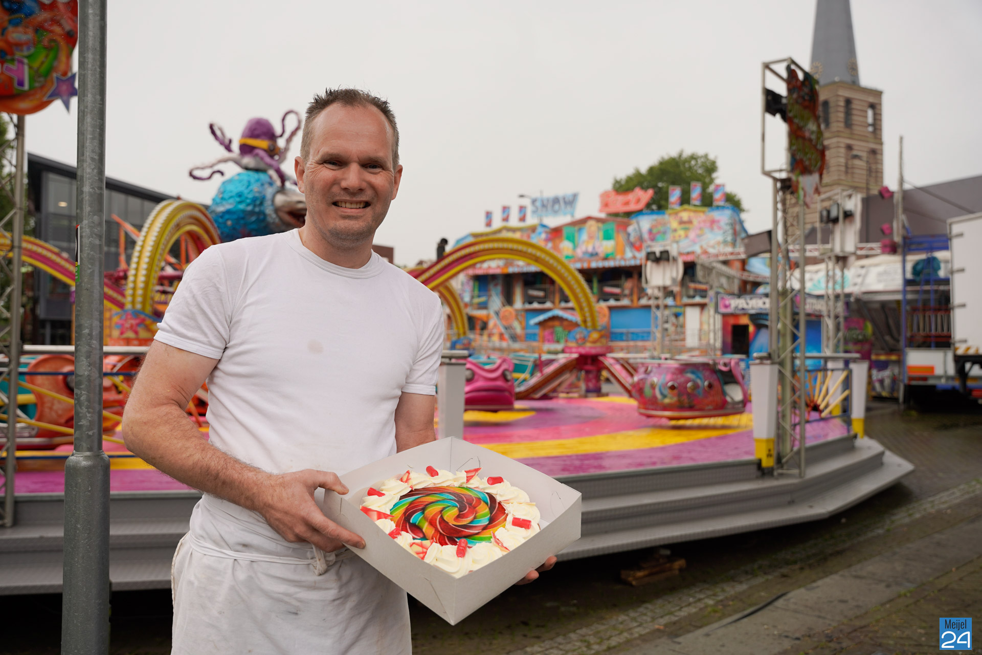 Hij is er weer! De Kermisvlaai van DikkeMik Meijel - Meijel24