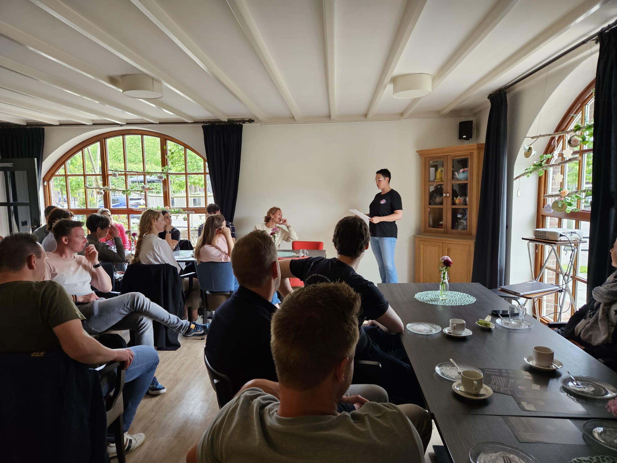 De gemeente op de koffie bij Oppe Koffie - Meijel24