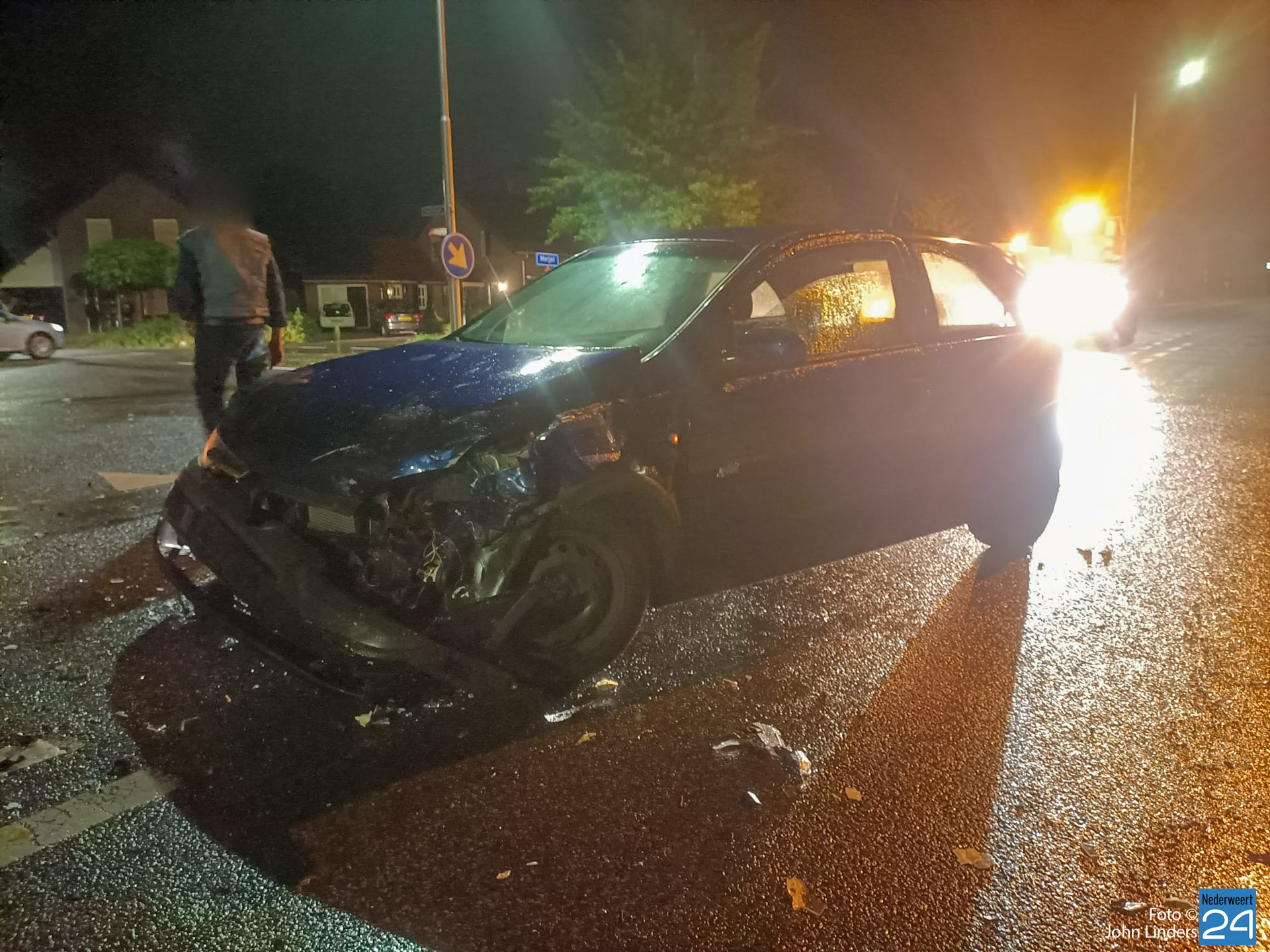 Frontale botsing op N279 Meijel - Meijel24