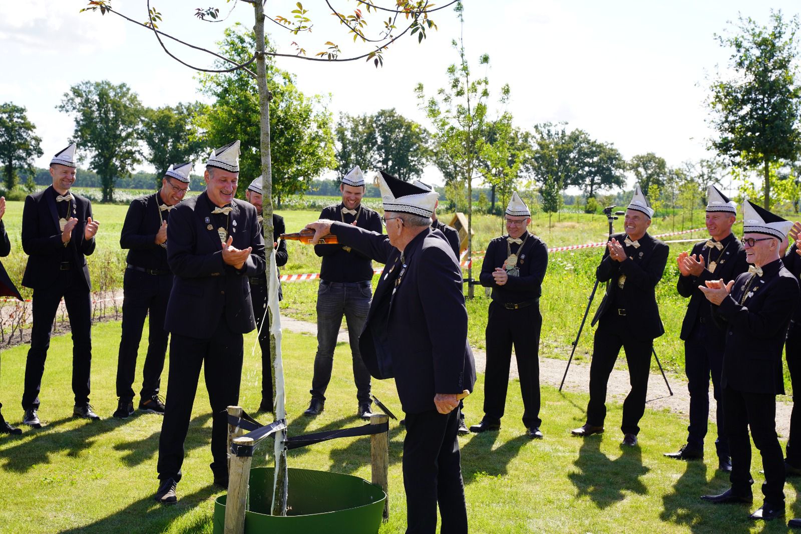 Awt Prinsenbos in Méél geopend - Meijel24